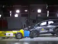 VIDEO: Crash Test Lexus NX (ANCAP)