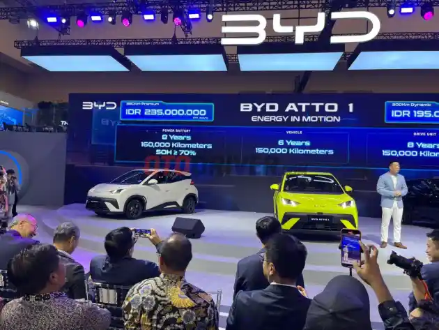 BYD Atto 1 Meluncur Di GIIAS, Harga Mulai 195 Juta Dan Jadi EV Termurah BYD Saat Ini