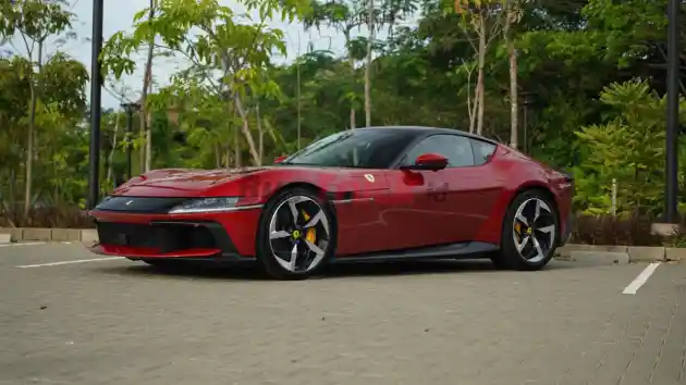 FIRST DRIVE: Ferrari 12 Cilindri Di Indonesia