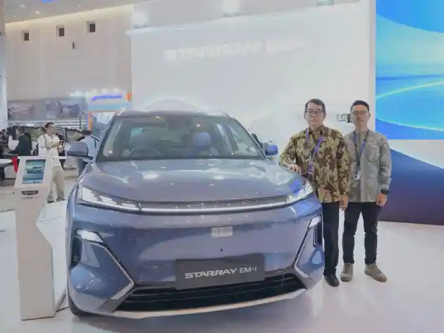 Geely Starray EM-I PHEV Resmi Meluncur, Tawarkan Kemampuan Jarak Hingga ...