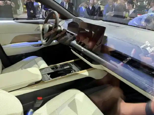 All New Lexus ES EV Debut Di Shanghai Auto Show 2025, Simak Spesifikasinya