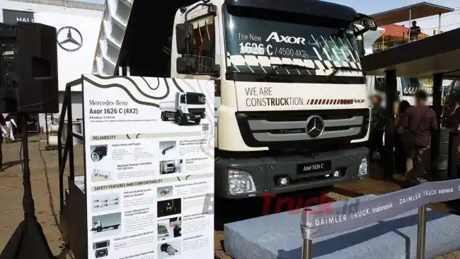 Mercedes-Benz Luncurkan Truk Baru Seri Axor 1626 C