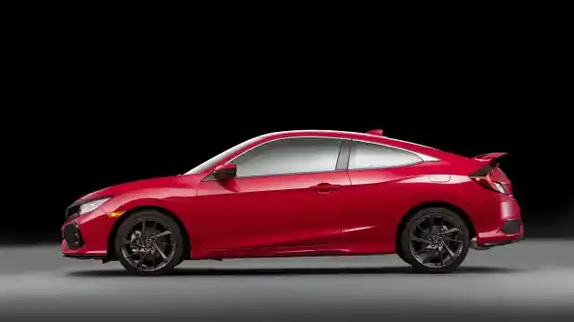 Honda Civic Turbo Coupe Resmi Diperkenalkan