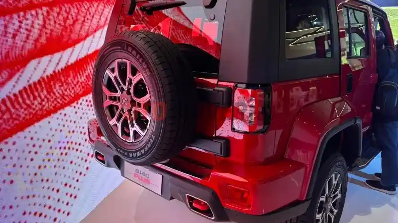 GALERI: BAIC BJ40 Plus (16 Foto)