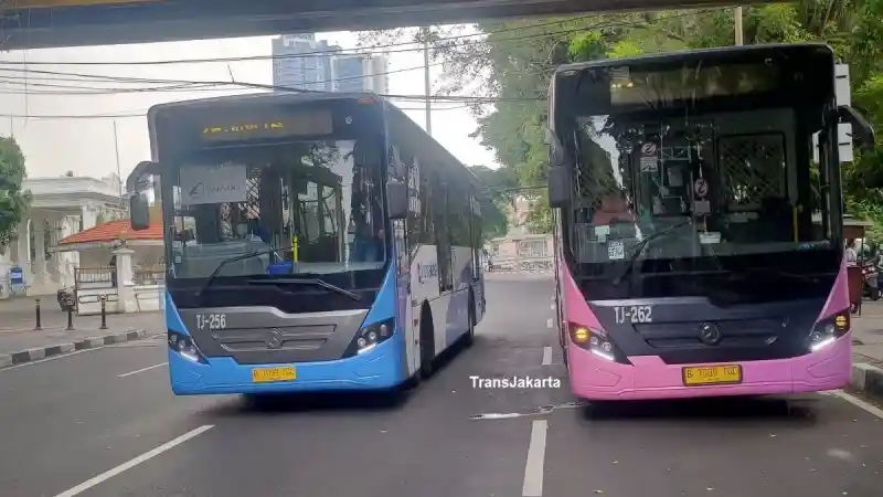 Ini Lokasi Halte Transjakarta Yang Menyediakan Buka Puasa Gratis
