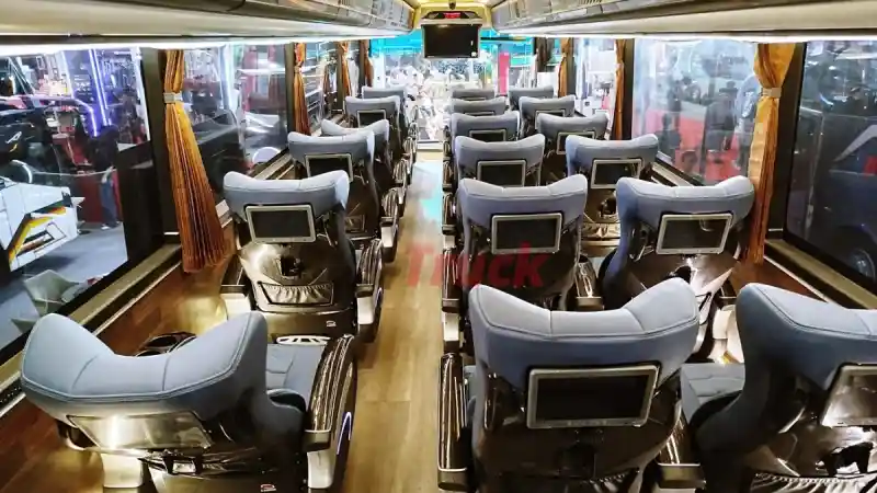 Damri Memperbarui Armada Lintas Negara Dengan Bus Hino