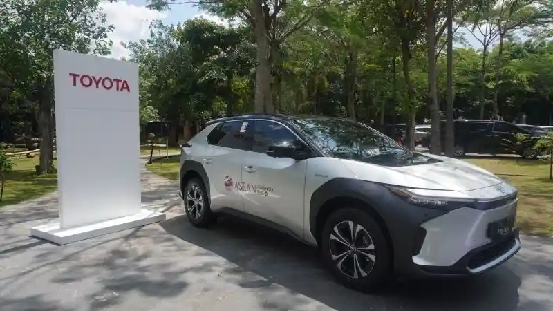 Toyota Bz4X Eks KTT Dijual Dengan Harga Rp 700 Jutaan?