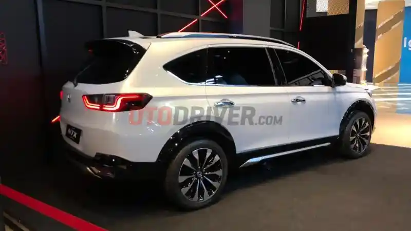 Jumpa Pertama Dengan Honda N7X Concept (8 FOTO)