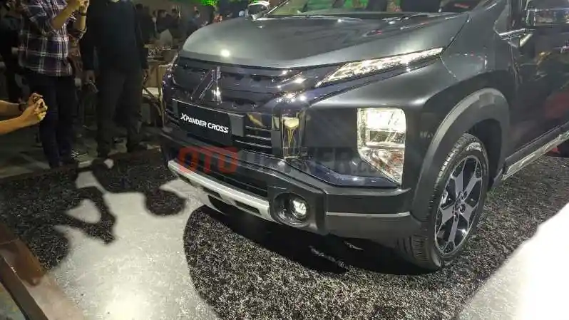 Spesifikasi Lengkap dan Harga Mitsubishi Xpander Cross