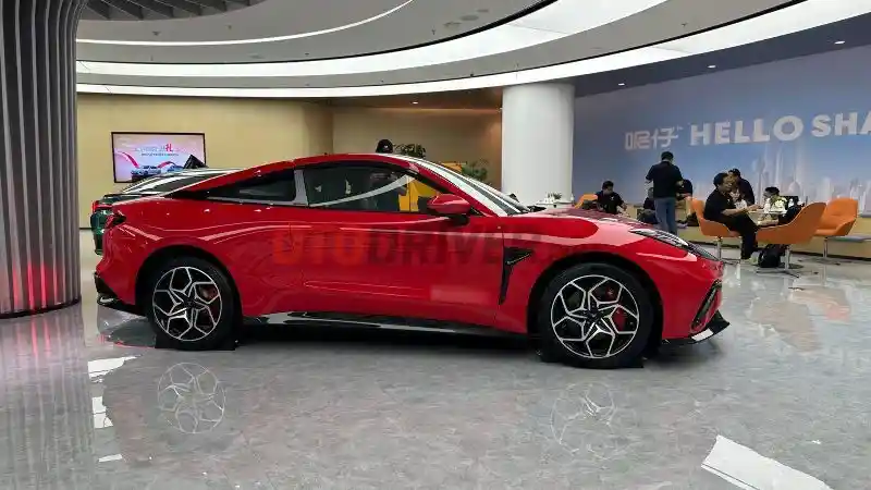 Bertemu Langsung Dengan Neta GT 580 AWD Di Negara Asalnya