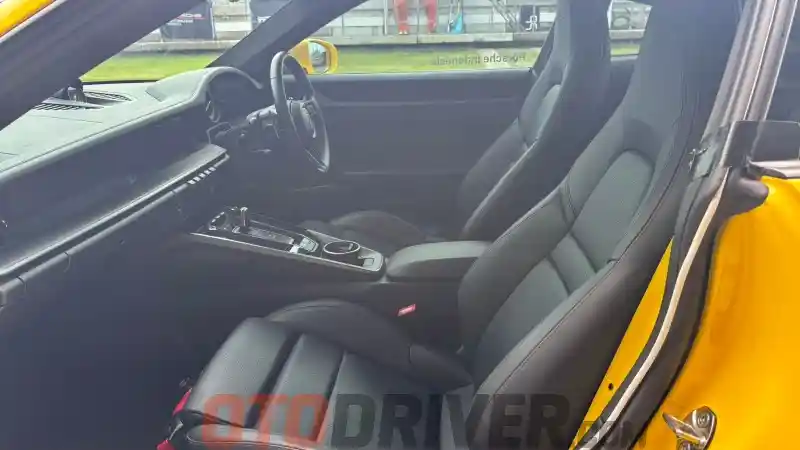 GALERI: Porsche 911 Carrera S Safety Car PSCI (25 FOTO)