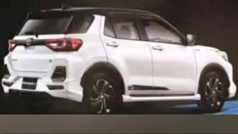Brosur Toyota Raize Terkuak! (8 FOTO)