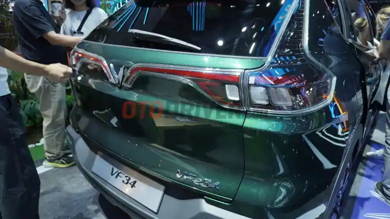 VinFast VF e34, Mobil Listrik Rp 300 Jutaan Dengan Sistem Rental Baterai (20 FOTO)