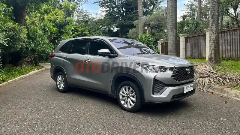 Toyota Kijang Innova Zenix Hadir di Brunei. Beda dengan Versi Indonesia
